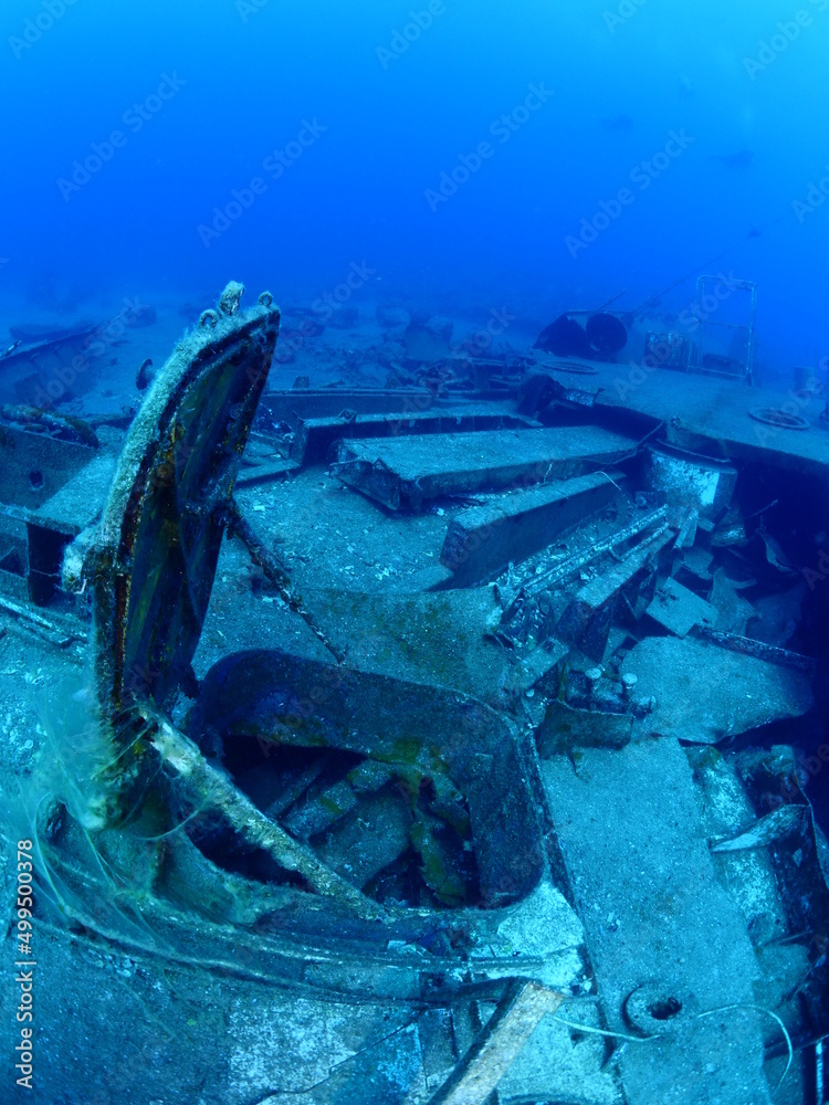 wreck underwater shipwreck on seabed sea floor standing metal on ocean ...
