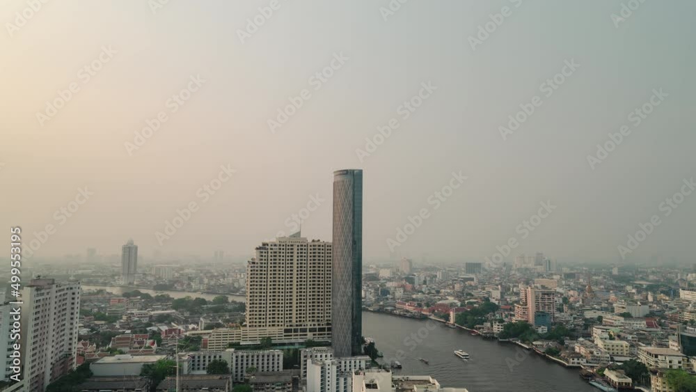 Vidéo Stock 2022 March : Thailand,Bangkok business district city center ...