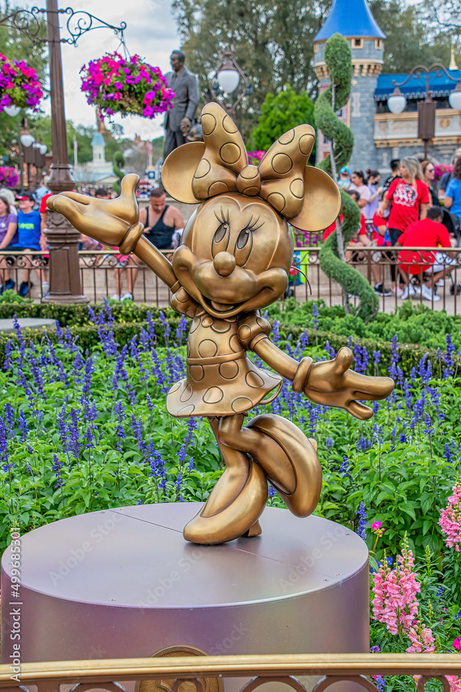 Minnie Mouse Gold Statue 50th Anniversary Disney Stock Photo | Adobe Stock