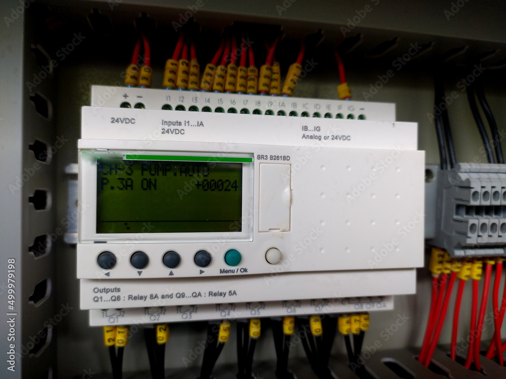 Schneider Smart Relay Zelio Logic to use controlling electrical pump ...