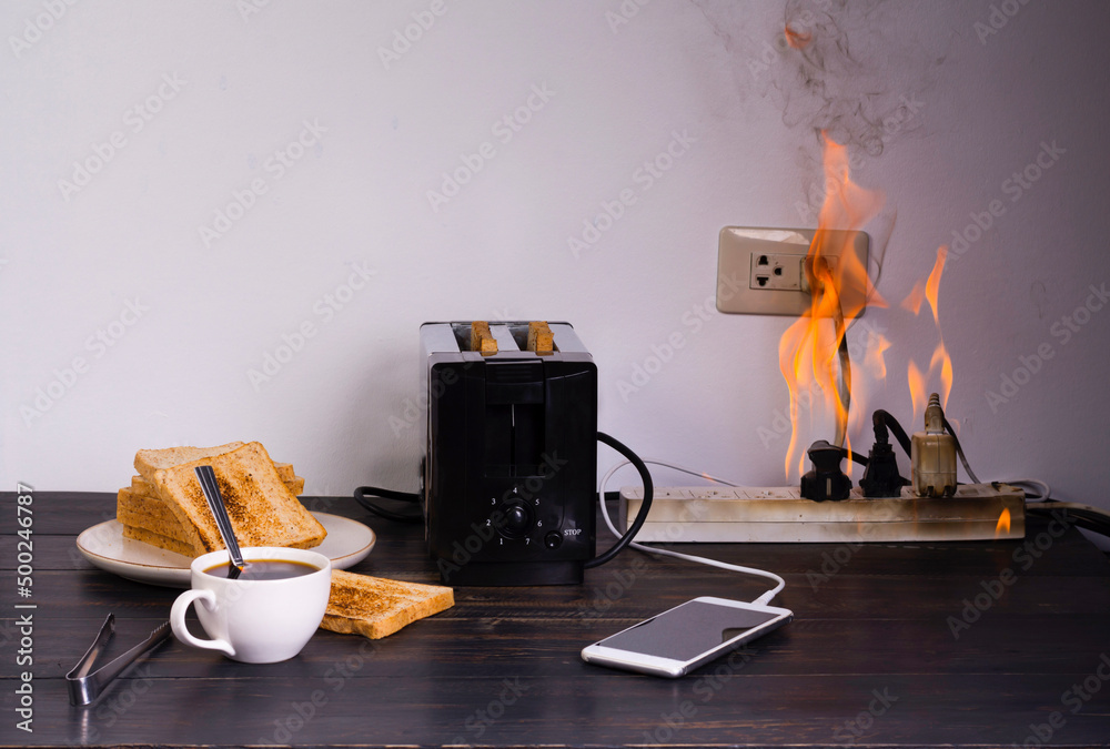 While toasting and charging the mobile phone battery, it caused a short ...