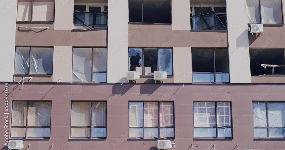 Windows of apartment building broken from an bomb explosion in Kyiv ...