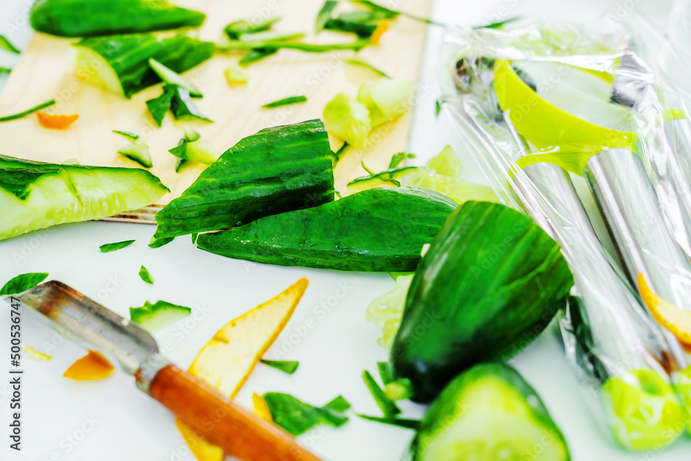 Vegetable Carving With Cucumber