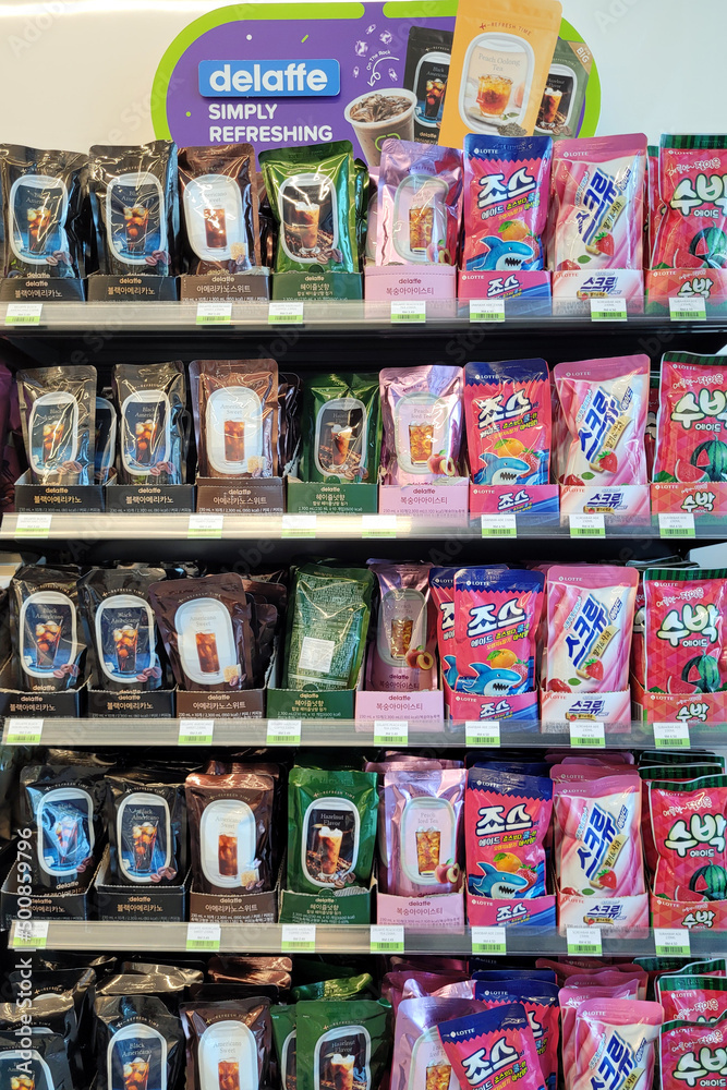PENANG, MALAYSIA - 26 MAR 2022: Korean CU Mart Delaffe Packet Coffee ...
