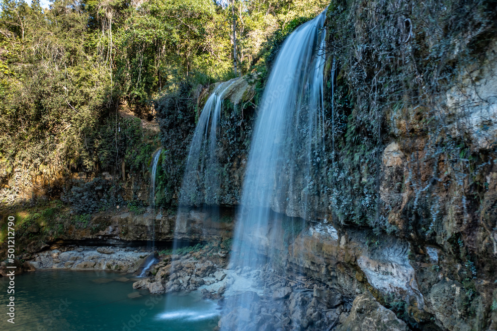 Cascada Salto Alto en Monte Plata, Republica Dominicana Stock Photo ...