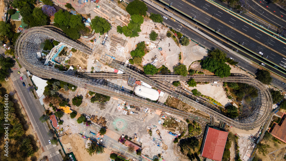 La Montaña Rusa de la ciudad de México Stock Photo | Adobe Stock