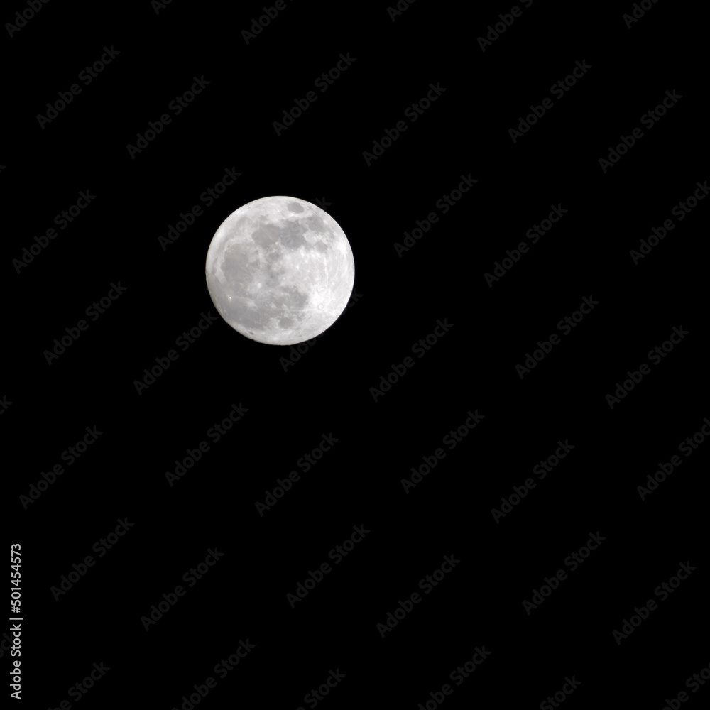 Foto de Moon Timelapse, Stock time lapse : Full moon rise in dark ...