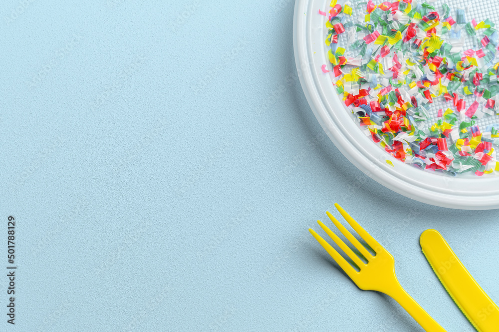 Photo & Art Print Microplastic in white plastic dish with knife and ...