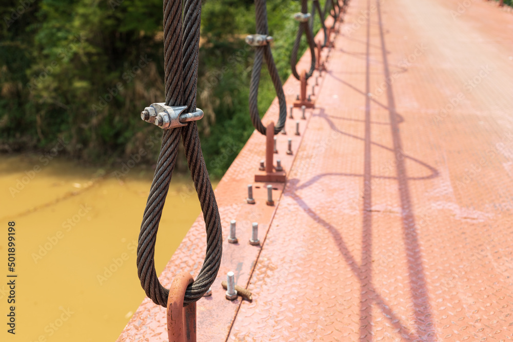 Steel wire rope clamp for tightening sling for support suspension ...