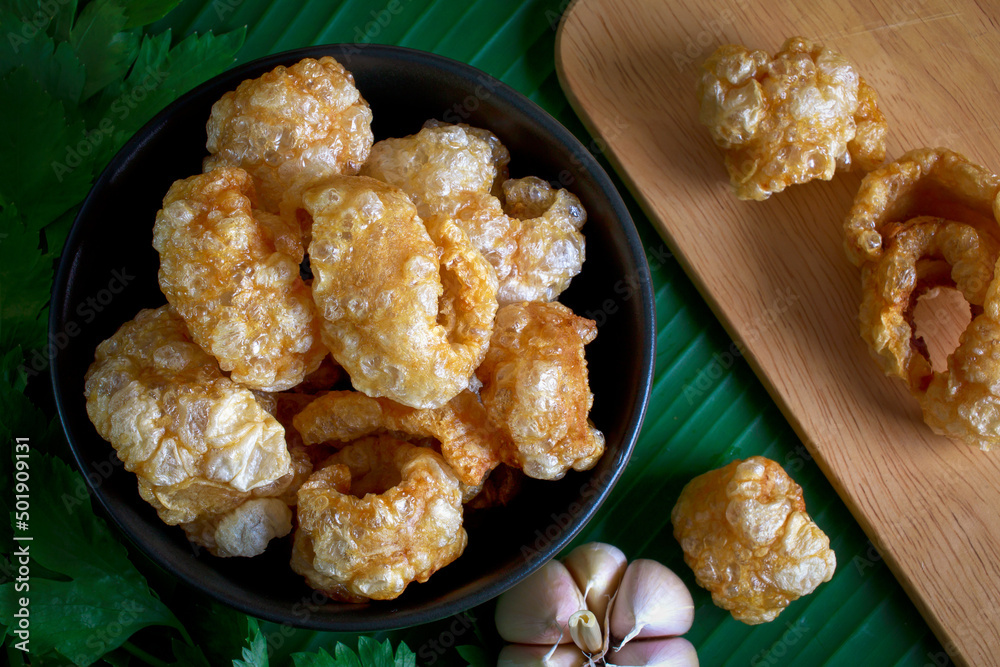 Pork skin,Chicharron - Deep-fried pork, crispy pork skin, Mexican ...