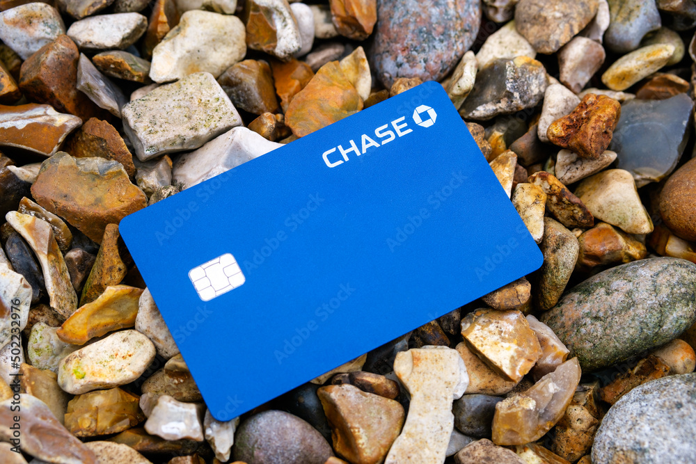 UK Chase Bank mastercard card, with special feature - no bank card ...