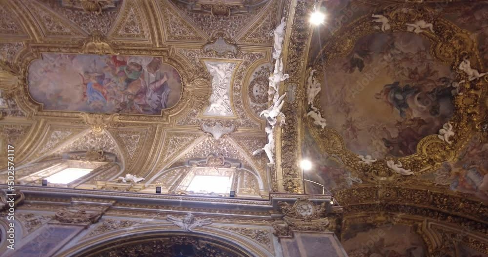 Roman church ceiling: Santa Maria dell'Orto. Luxurious interior design ...