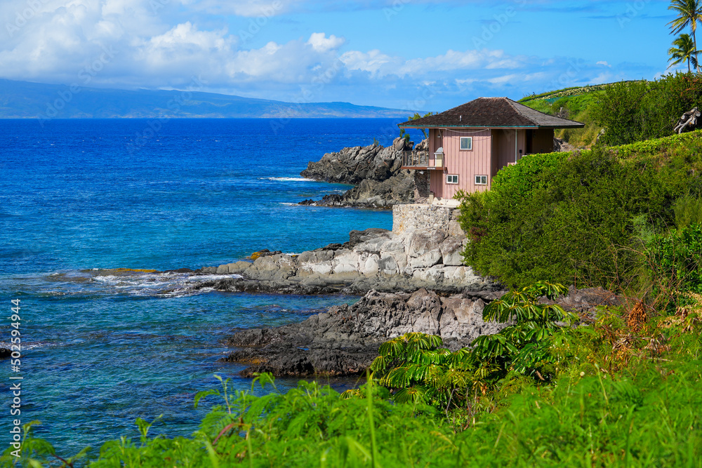 Kapalua Cliff House in Namalu Bay along the Kapalua Coastal Trail in ...