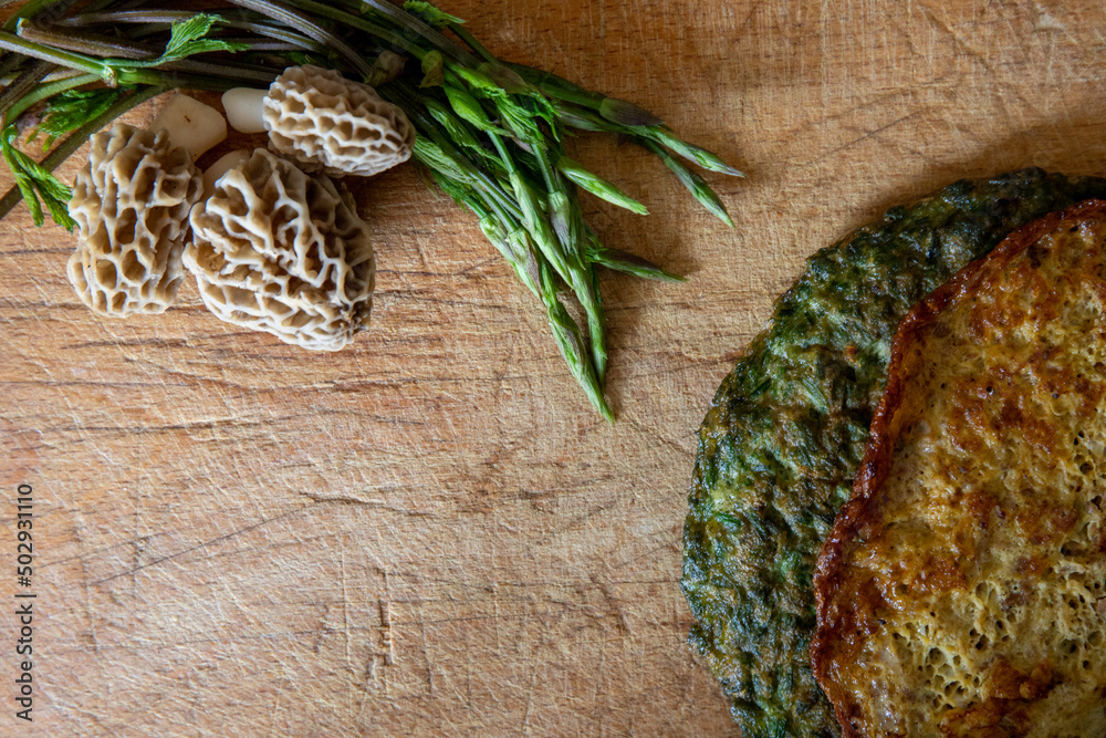 piatti della tradizione contadina: frittata di cime di luppolo ...