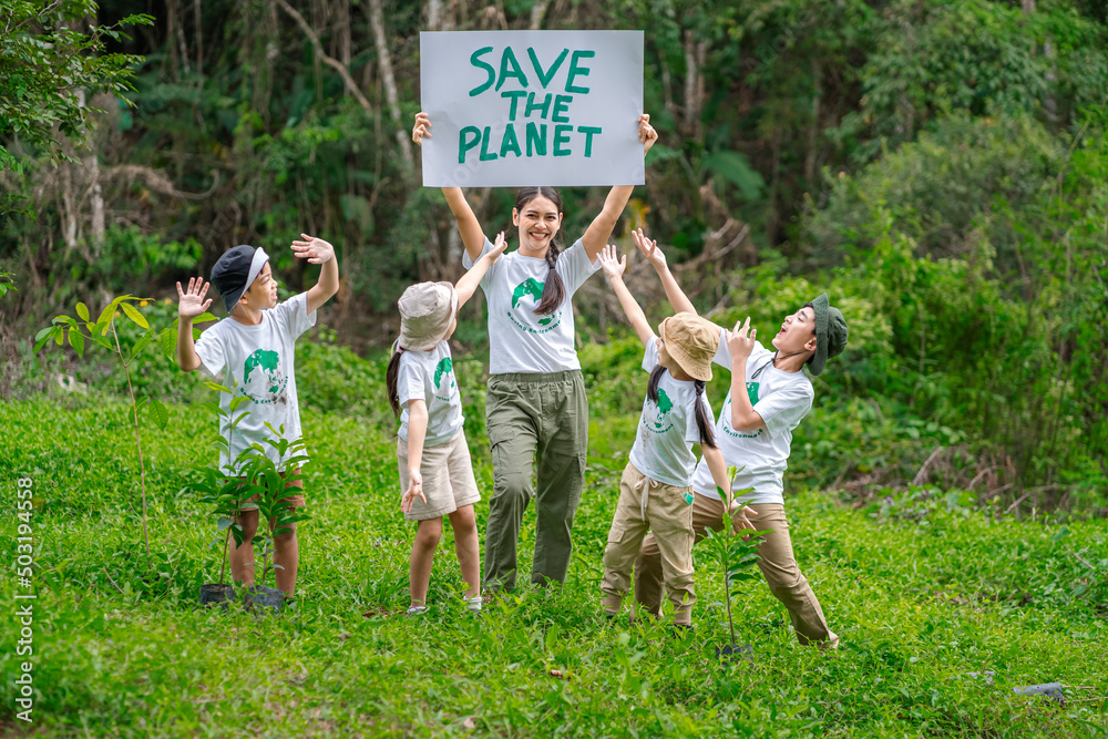 Children Doing Good Deeds