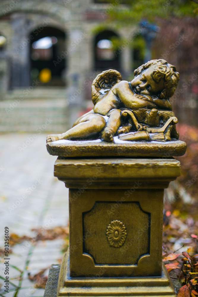 Engel Statue im Park Stock Photo | Adobe Stock
