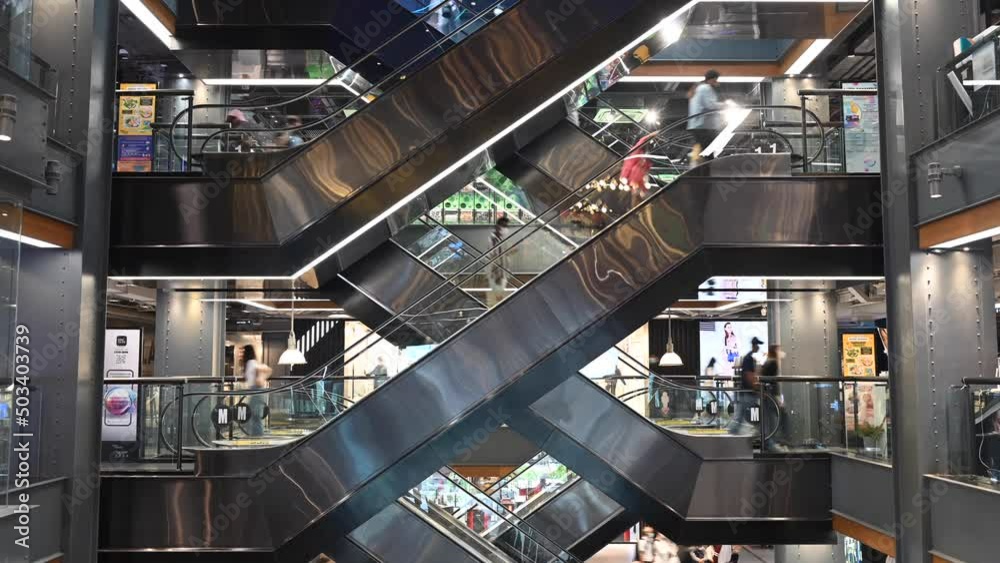 4K Time lapse of people using escalators at shopping mall in Bangkok ...