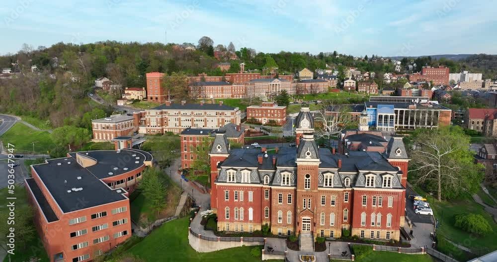 Woodburn Hall and West Virginia University downtown campus buildings ...