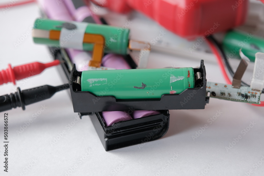 18650 rechargeable battery. size A lithium rechargeable 18650 battery ...