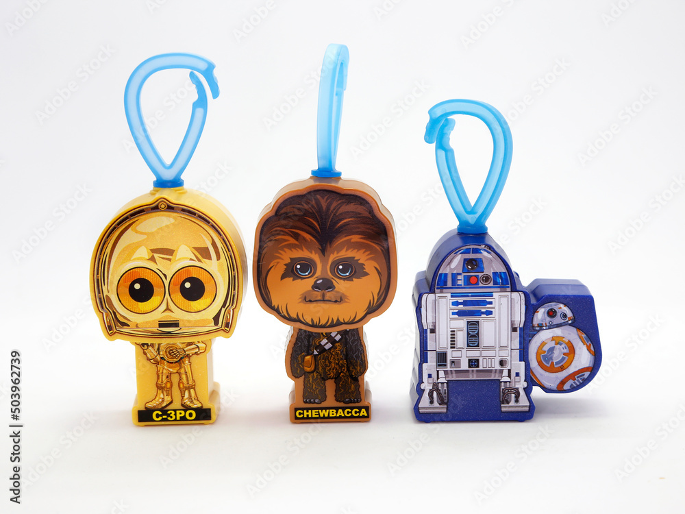 Chewbacca.C 3po. C-3po. R2 d2. Sphero BB-8. Droid. Robots. Star Wars ...