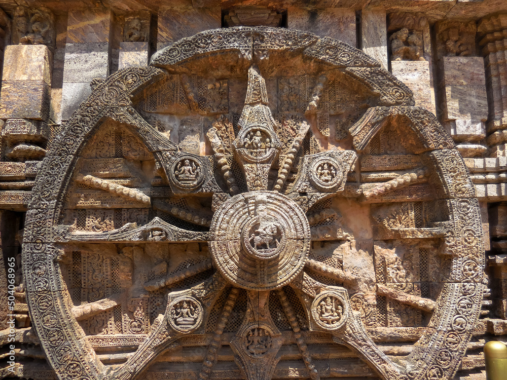 The famous stone chariot wheel engraved in the walls of historic Sun ...