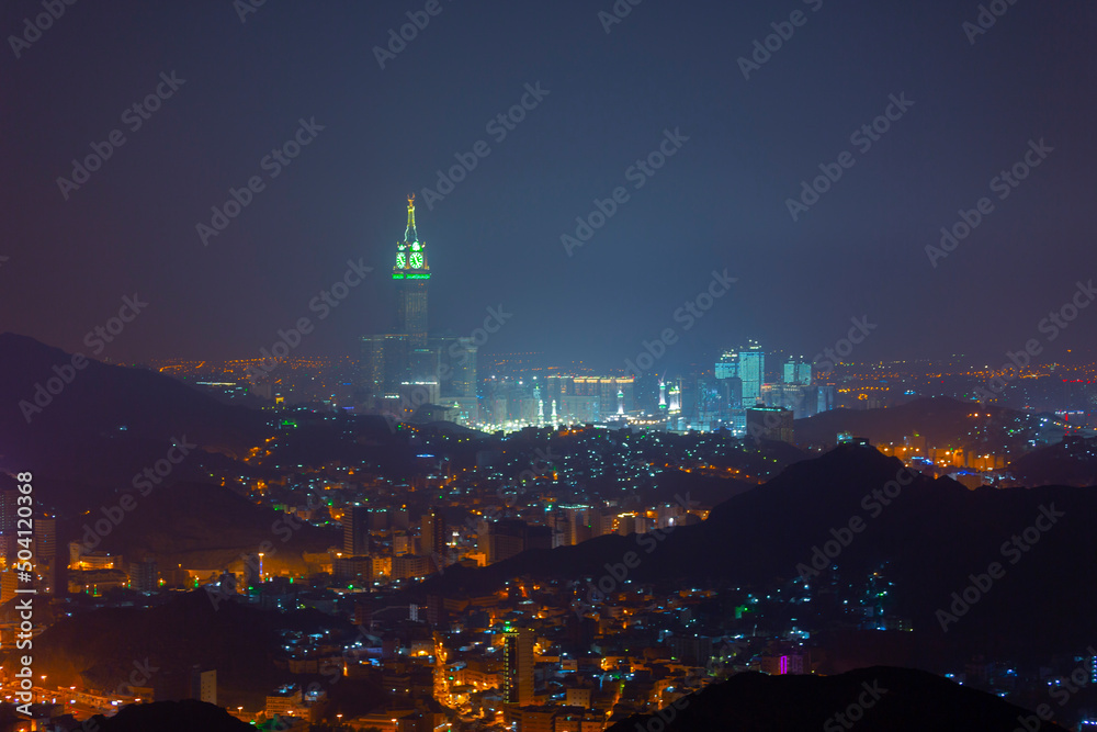 Zam zam Tower or Clock Tower - Abraj Al Bait - Masjid Al Haram Stock ...