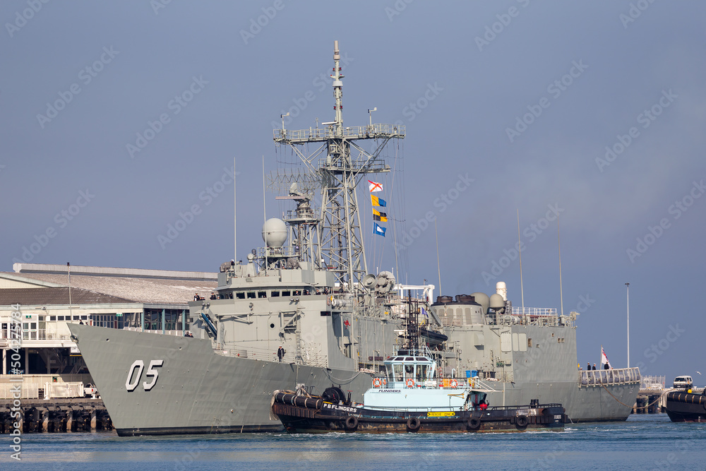 Melbourne, Australia - June 12, 2015: HMAS Melbourne (FFG 05) Adelaide ...