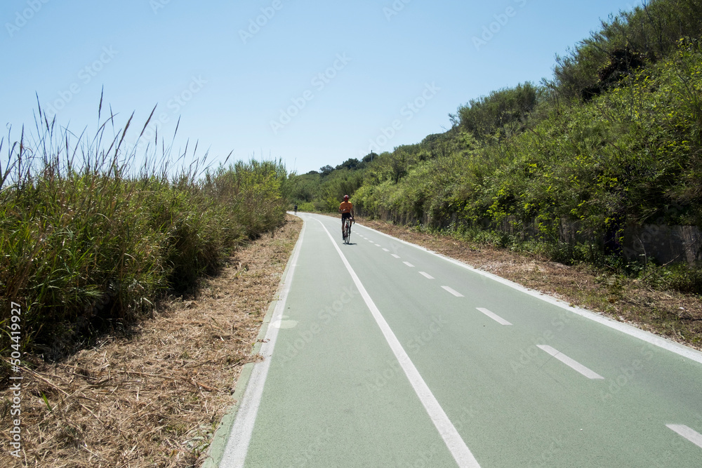 Pista Ciclabile Via Verde Sulla Costa Dei Trabocchi In Abruzzo Obraz pista-ciclabile-via-verde-sulla-costa-dei-trabocchi-in-abruzzo-obraz