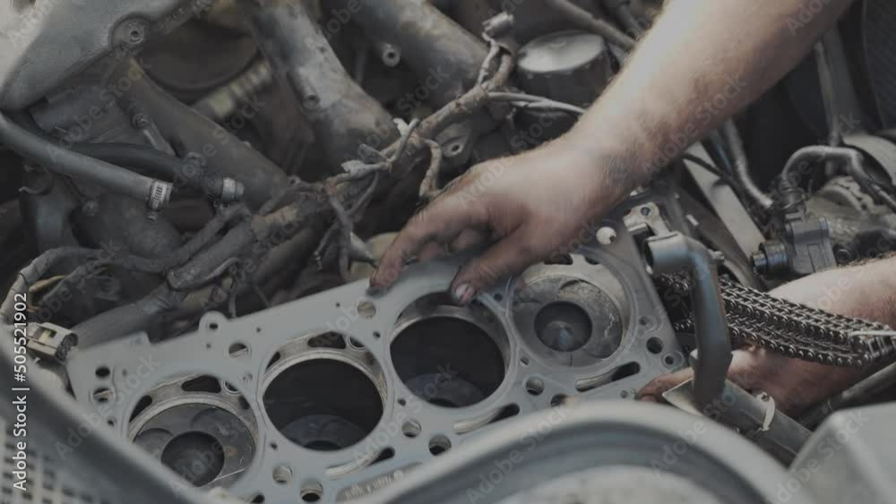 Installing the cylinder head gasket. Short block with installed ...