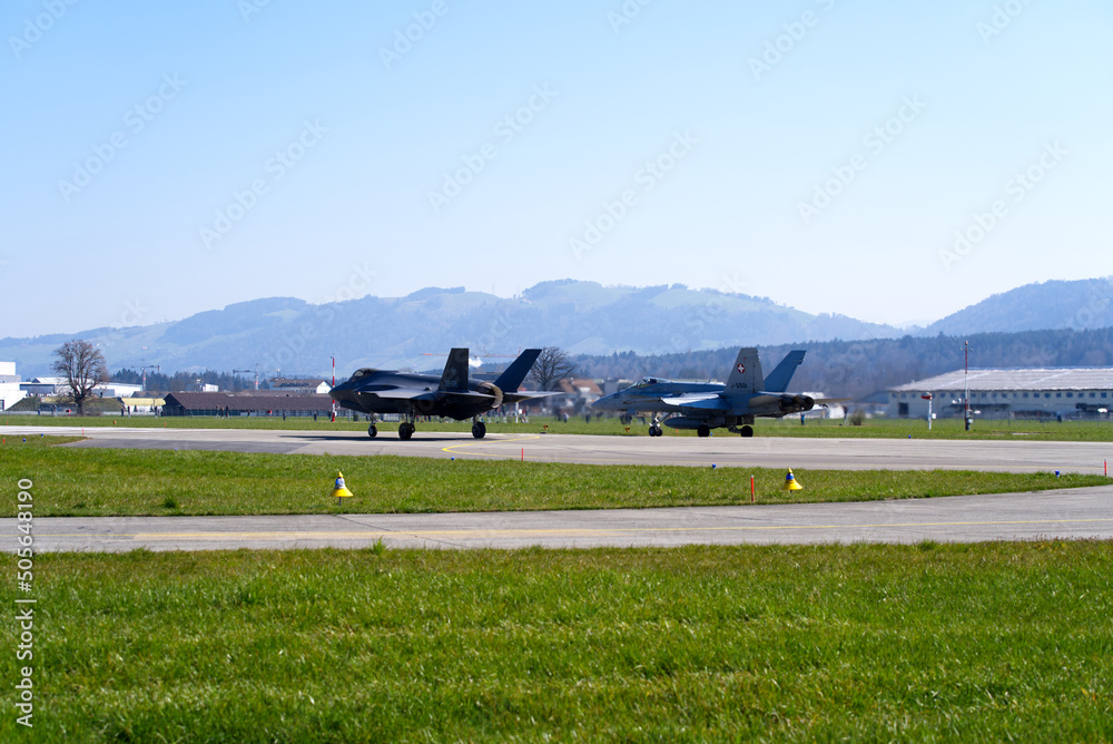 McDonnell Douglas FA-18 Hornet and Lockheed Martin F-35 at Swiss Air ...