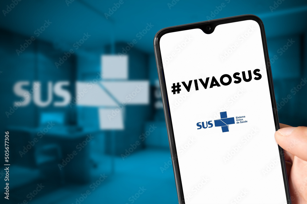 Stockfoto #vivaosus slogan with SUS logo on smartphone screen. VIVA O ...