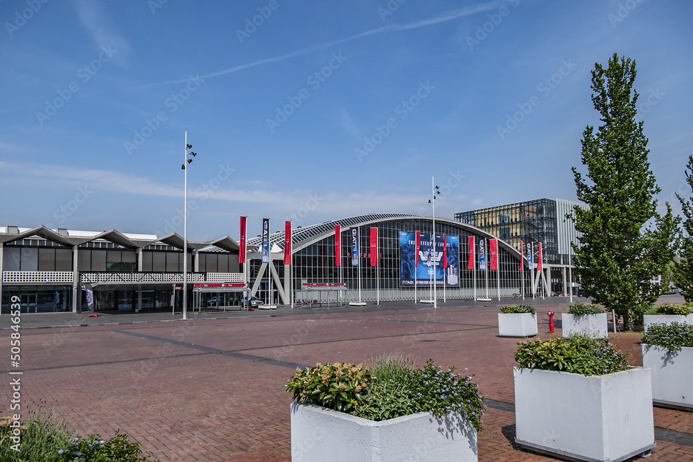 Foto de Europaplein and RAI Amsterdam Convention Centre (1961), is a ...