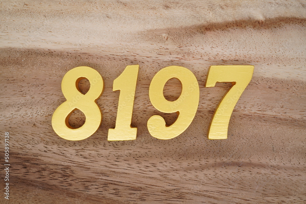 Foto de Number 8197 is made of 1 cm thick teak, painted gold on top of ...