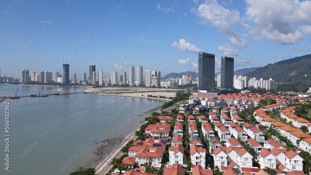 Foto de Georgetown, Penang Malaysia - May 20, 2022: The Straits Quay ...