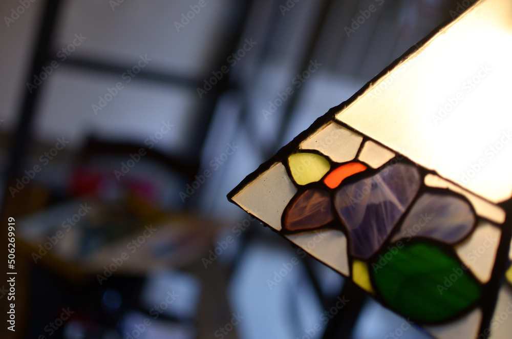 Arte en Vitrox. Vidrio de colores. Mosaicos de vidrios de colores Stock ...