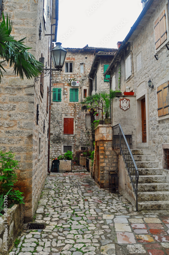 Beautiful an£ typical picturesque corner flanked by old traditional ...