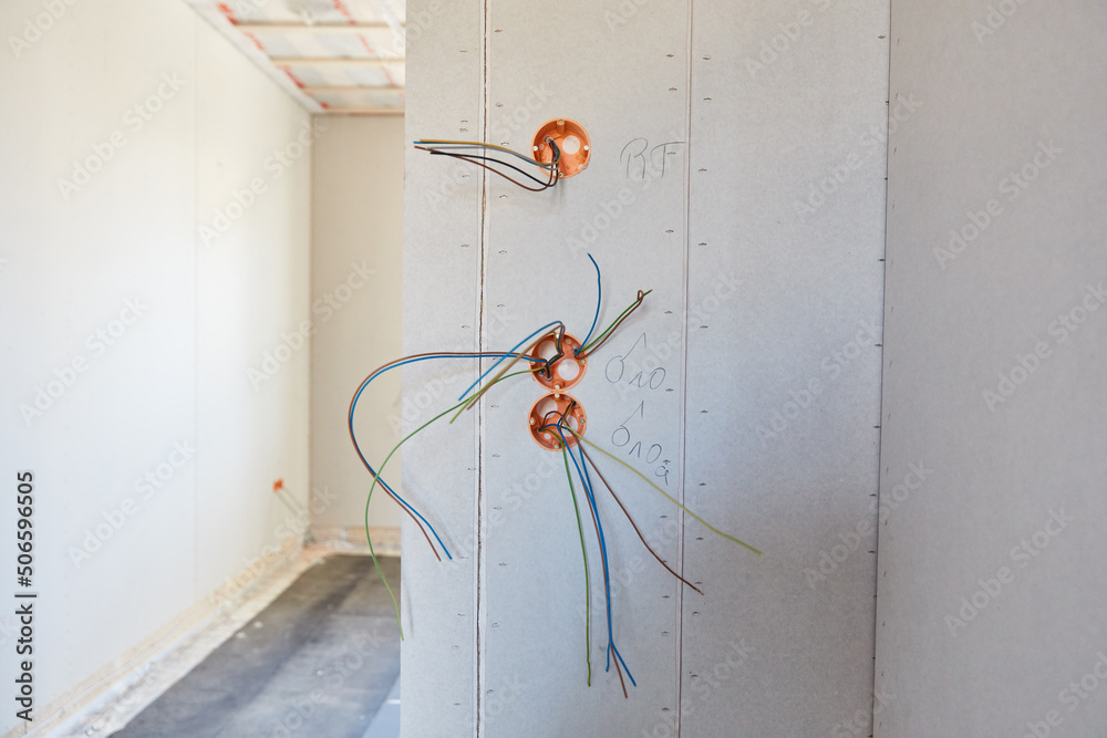 Relocation of electrical installation when building a house on a ...