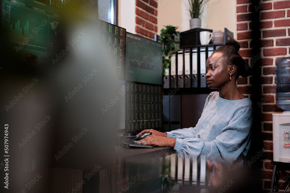 Hedge fund company agent trying to foretell bear market period using ...