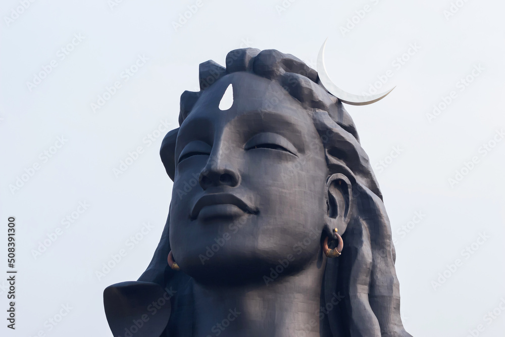 Plakat, Poster Portrait View of Adiyogi Shiva Statue, 34 meter tall ...