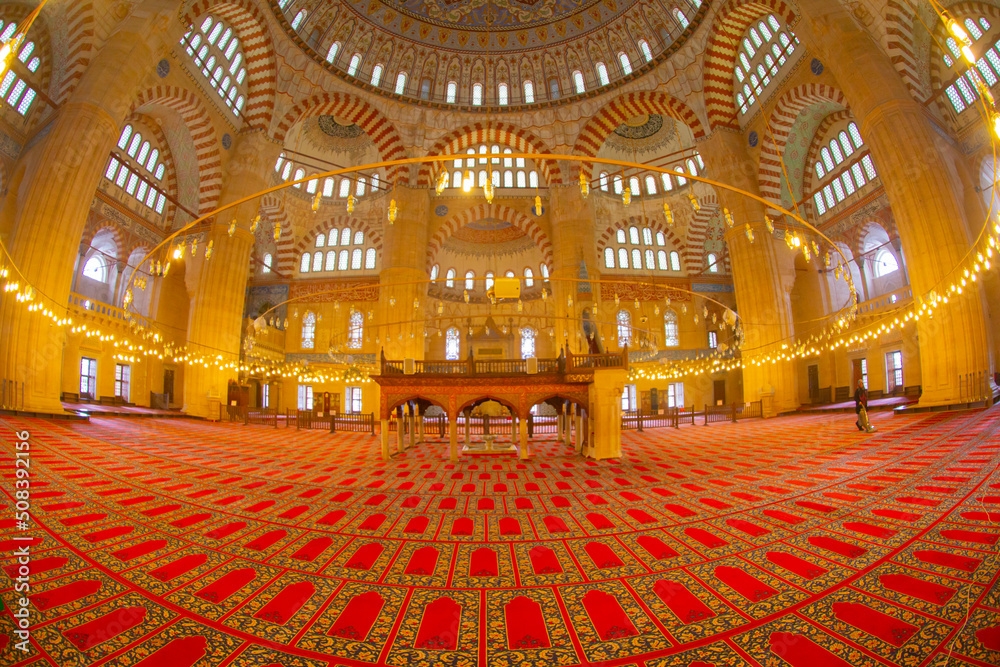 Foto de Interior of the Selimiye Mosque. The UNESCO World Heritage Site ...