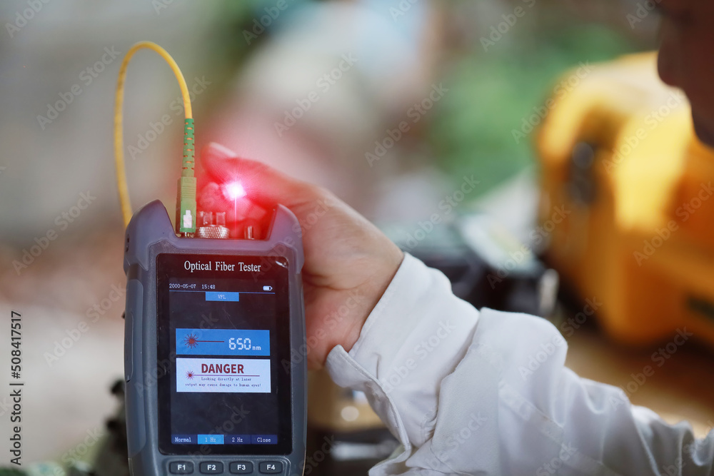 Professional testing of fiber optic connections. Measurement of the ...