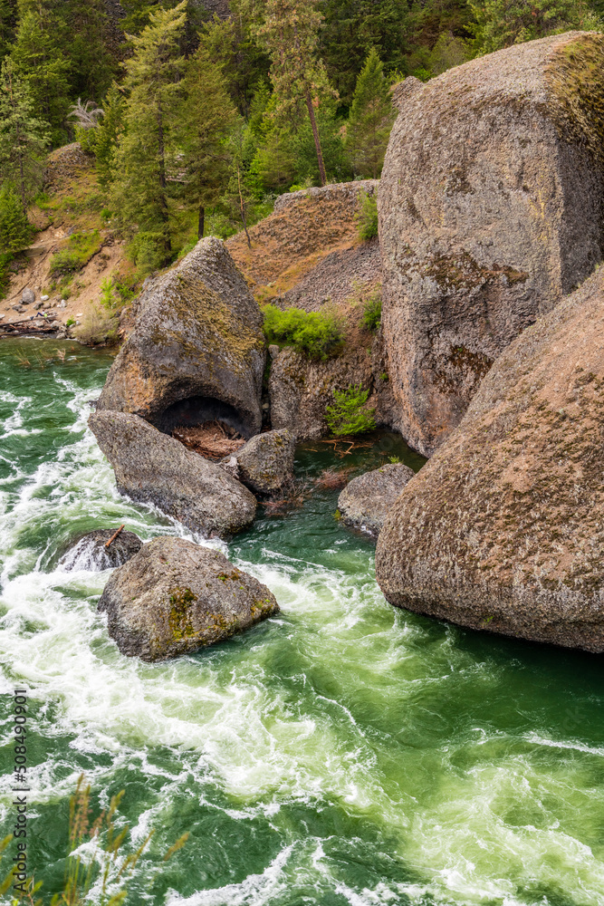 Spokane River in Riverside State Park, Nine Mile Falls, Washington ...
