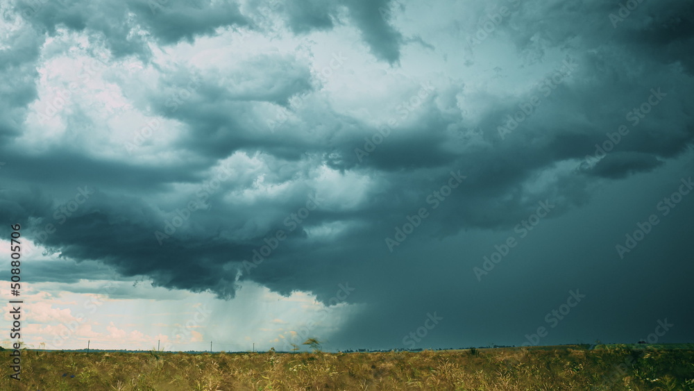 Storm Cloudy Rainy Sky. Dramatic Sky With Dark Clouds In Rainy Day ...