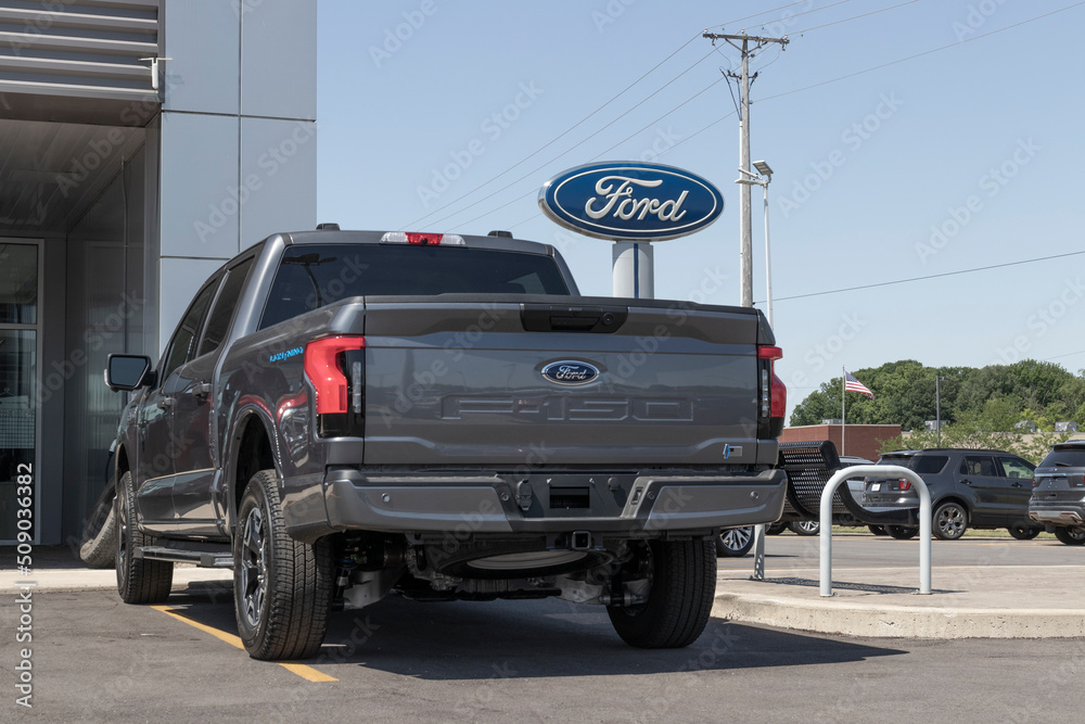 Ford F-150 Lightning display. Ford offers the F150 Lightning all ...