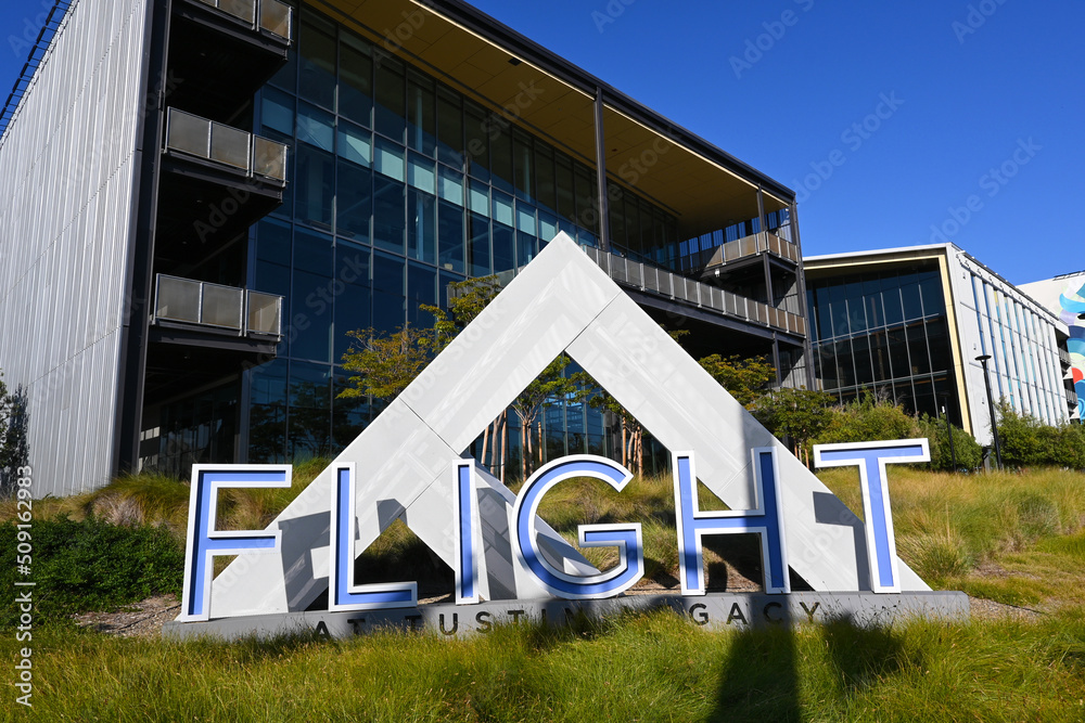 TUSTIN, CALIFORNIA - 5 JUNE 2022: Sign at the Flight at Tustin Legacy ...