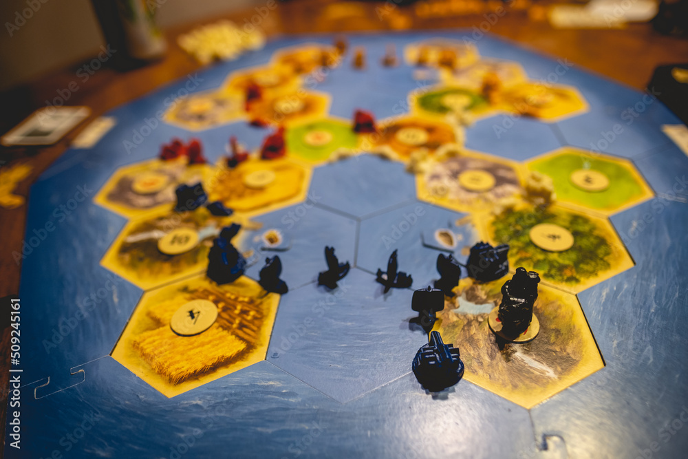 Foto de Closeup of 'Catan' board game with 'Seafarers' expansion in a ...