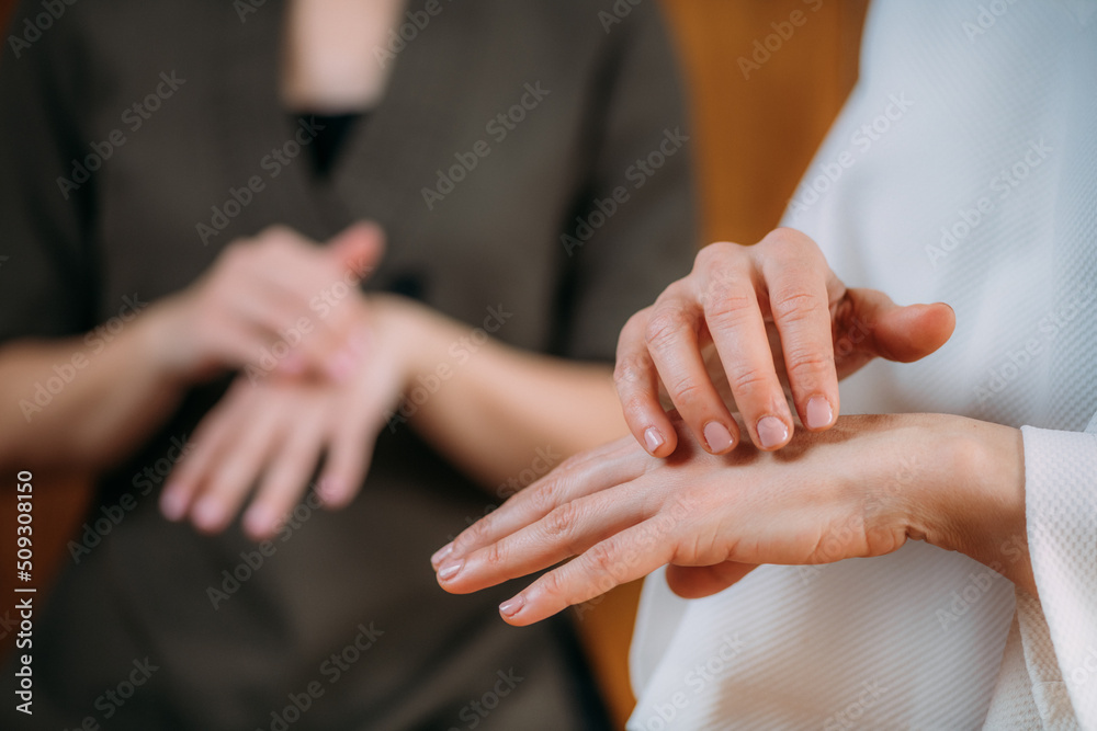 Chakra Clearing Tapping Technique, Triple Burner Meridian, EFT or ...