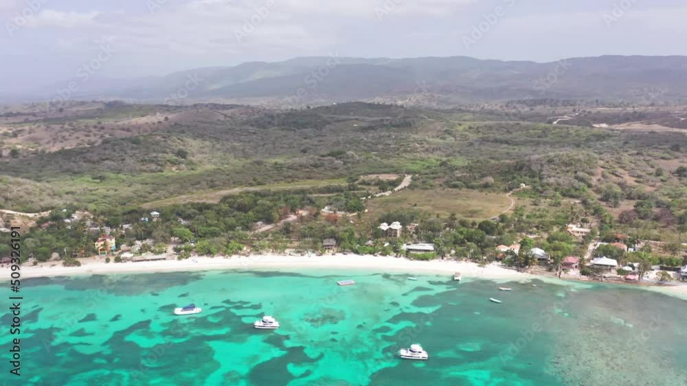 Yachts Floating In The Crystal-clear Blue Water Of Playa La Ensenada In ...