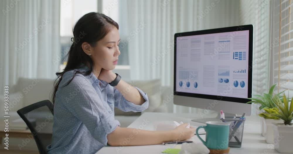 Video „Asia people young lady remote workforce work on leave day got ...