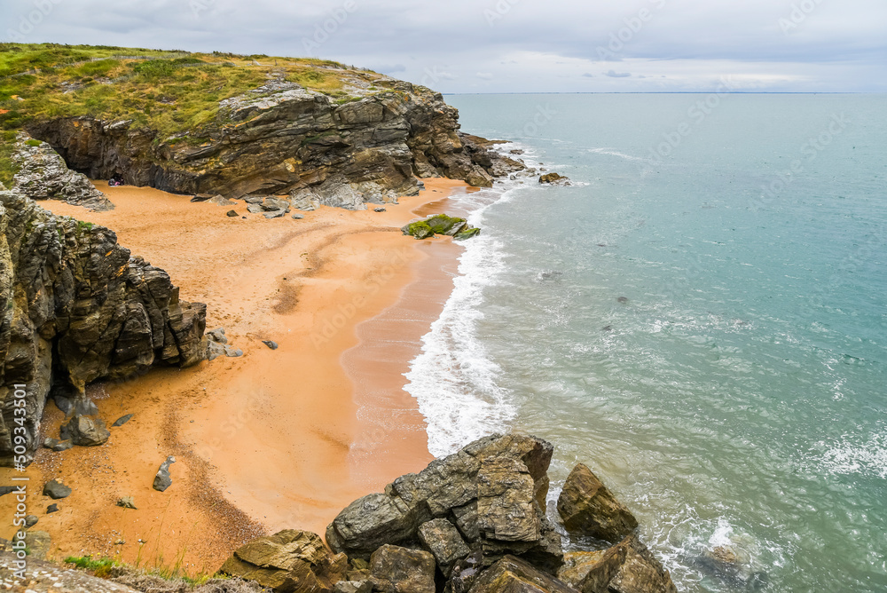 Beautiful beach landscape with sand and rocks by the ocean. Sea ...